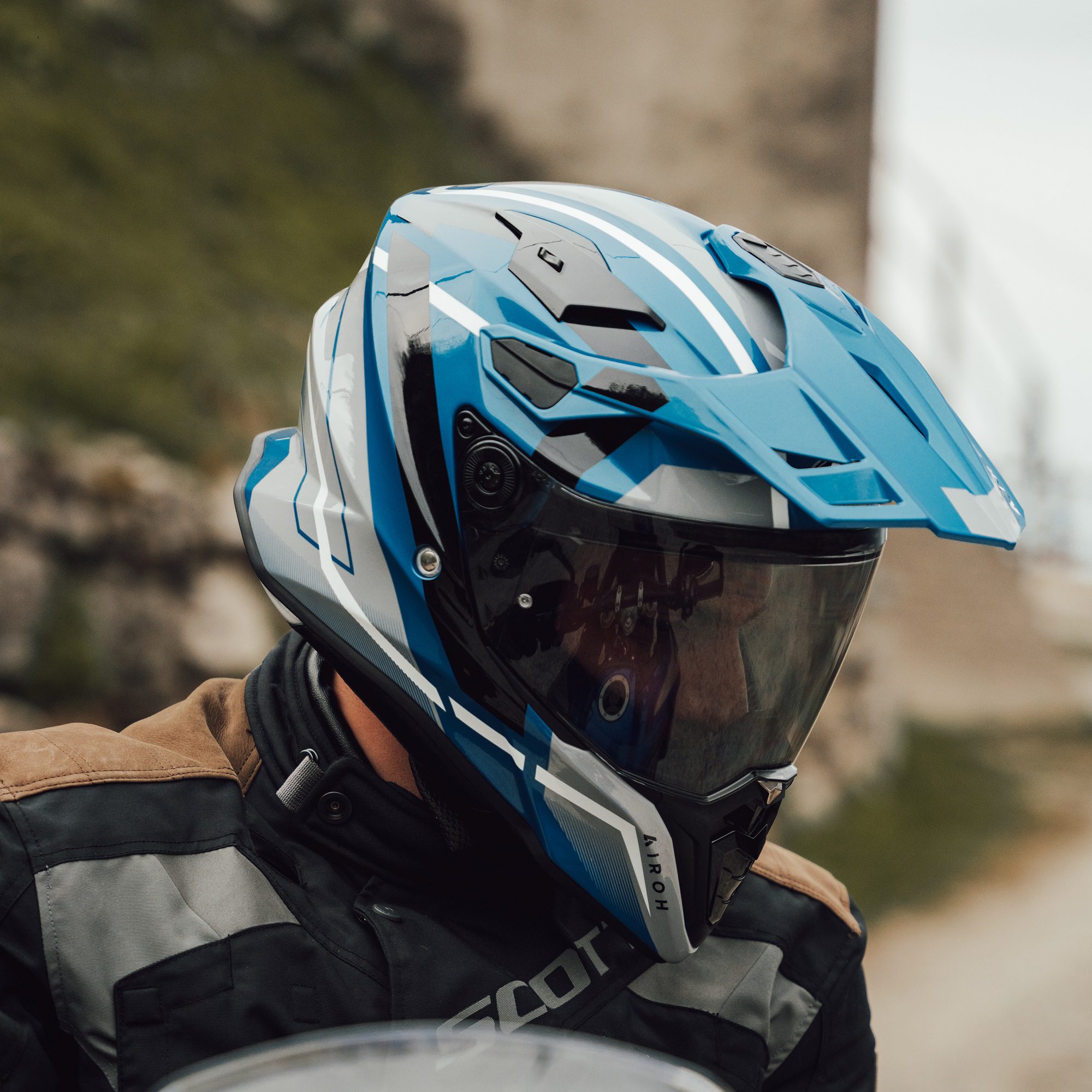 Top 10 Motorcycle Helmet Brands in 2025 - BDLA Motorbikes